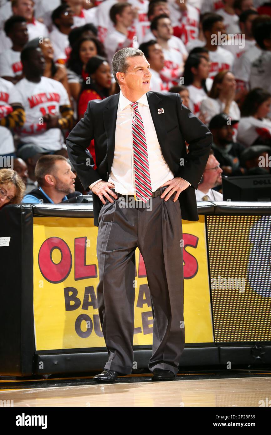 Maryland Terrapins head coach Mark Turgeon watches his team take on the ...