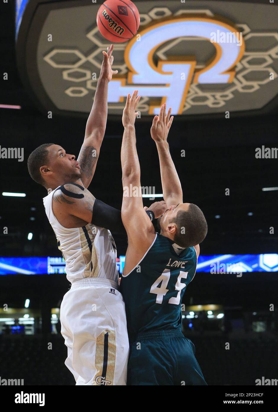 Georgia Tech forward Nick Jacobs lays it up for two over Green Bay ...