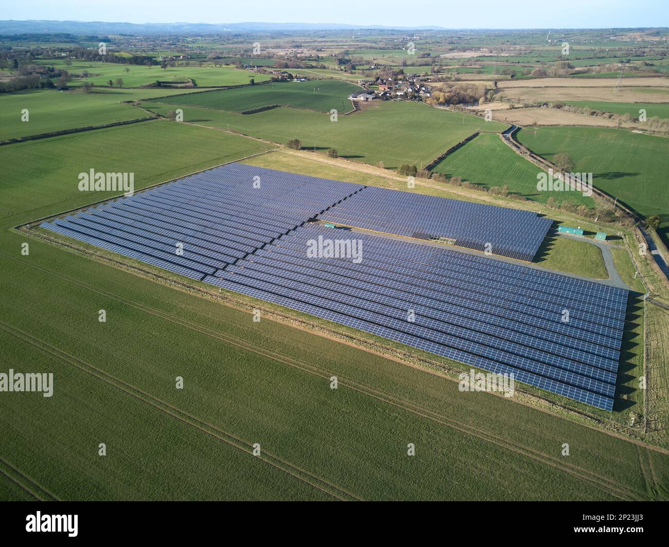 Solar farm in the English countryside Stock Photo - Alamy