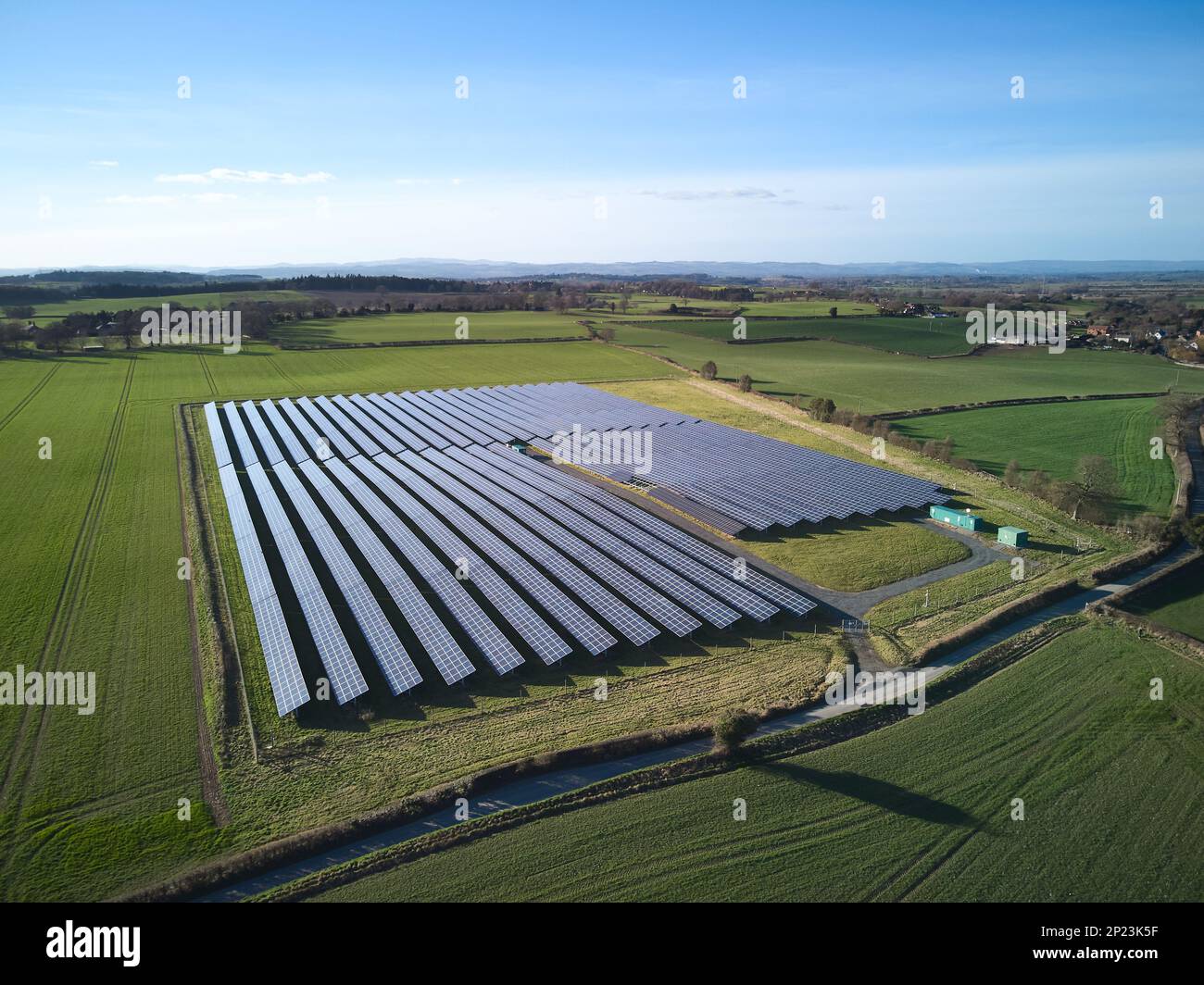 Solar farm in the English countryside Stock Photo - Alamy