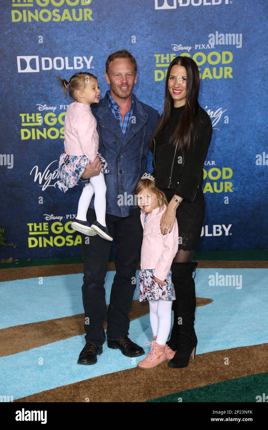 Photo by: JMA/STAR MAX/IPx11/17/15Ian Ziering, Erin Ludwig, Penna ...