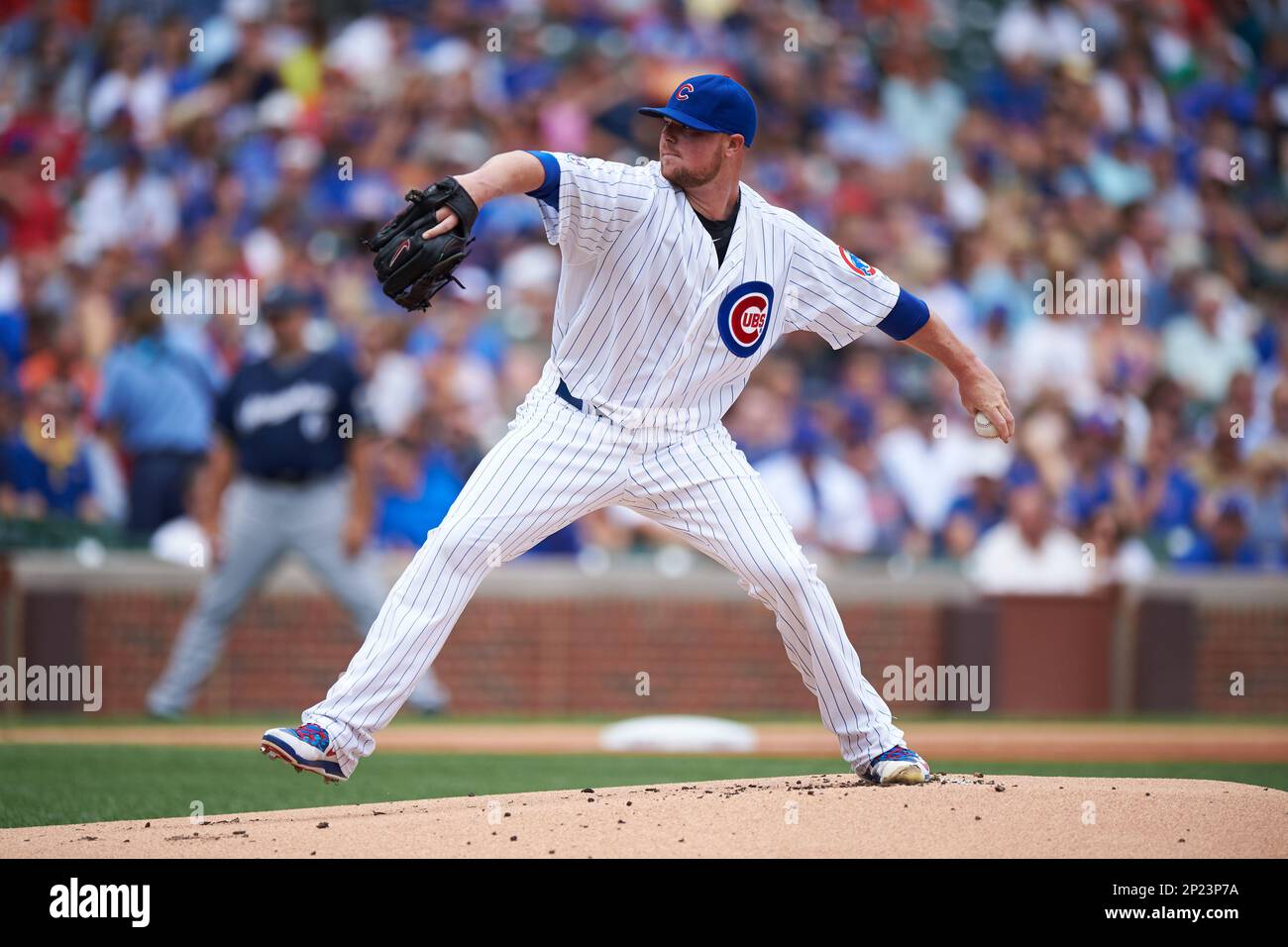 Chicago Cubs pitcher Jon Lester (34) delivers a pitch during a game ...