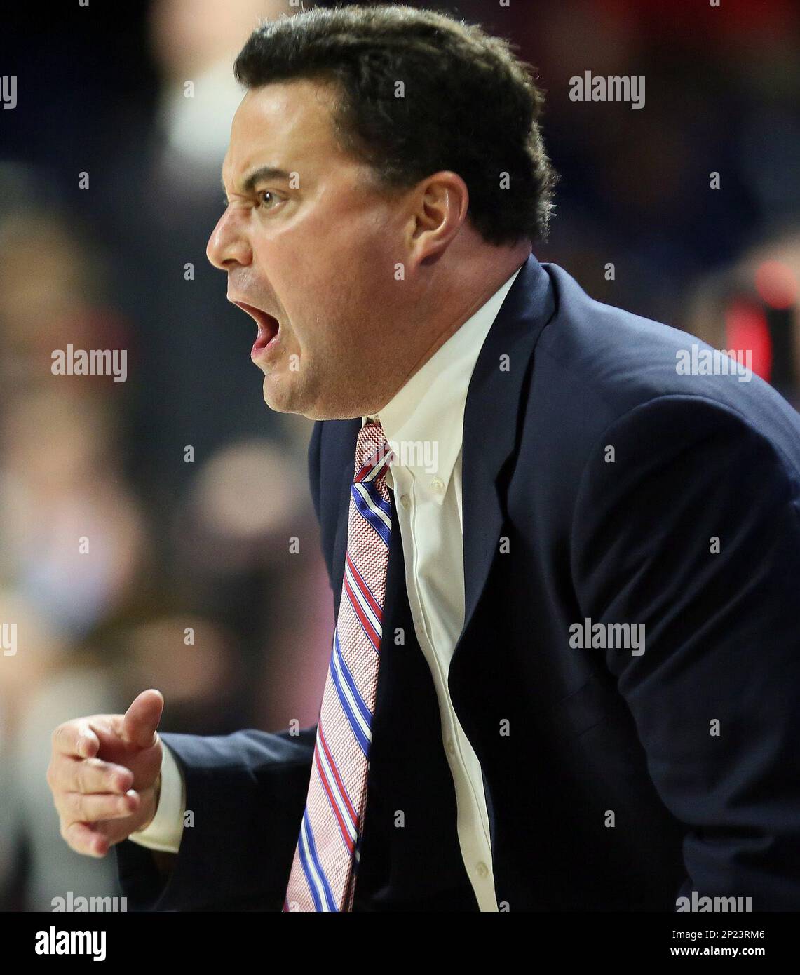 Arizona coach Sean Miller directs his team during the second half of an ...