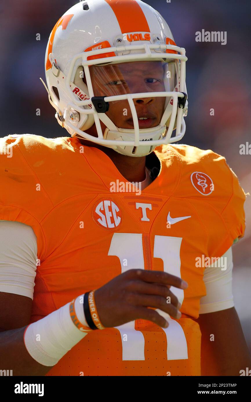November 14 2015: Tennessee Volunteers quarterback Joshua Dobbs (11 ...