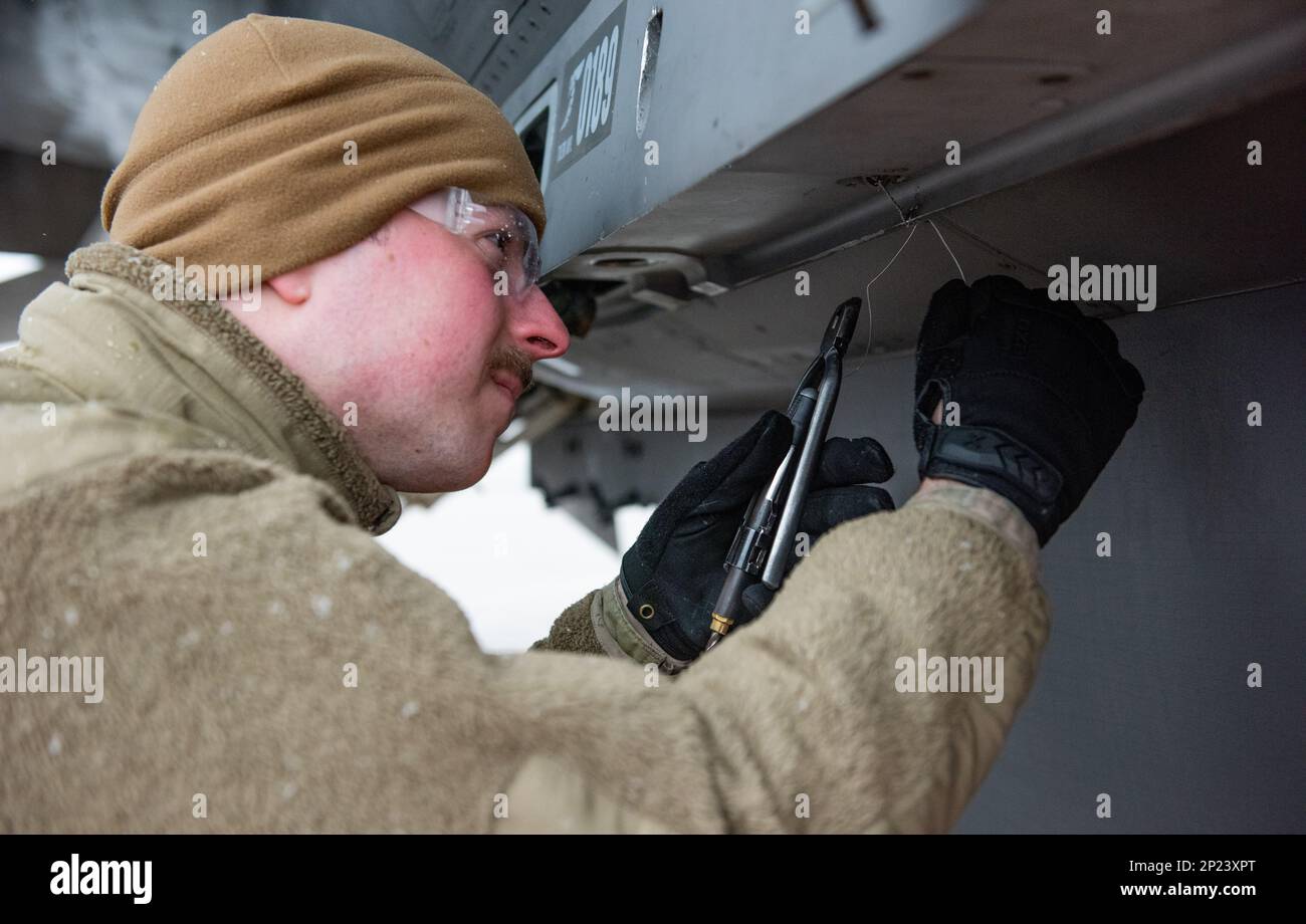 U.S. Air Force Tech. Sgt. Ryan Keel, an avionics specialist assigned to ...