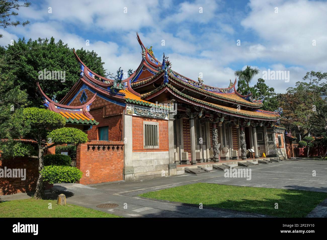 Taipei, Taiwan - January 25, 2023: The Taipei Confucius Temple is a ...