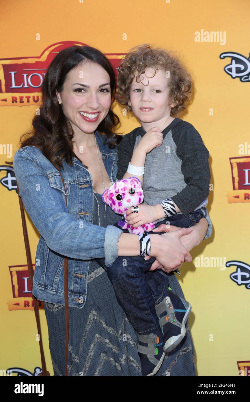 Photo by: JMA/STAR MAX/IPx11/14/15Eden Riegel at the premiere of Disney ...