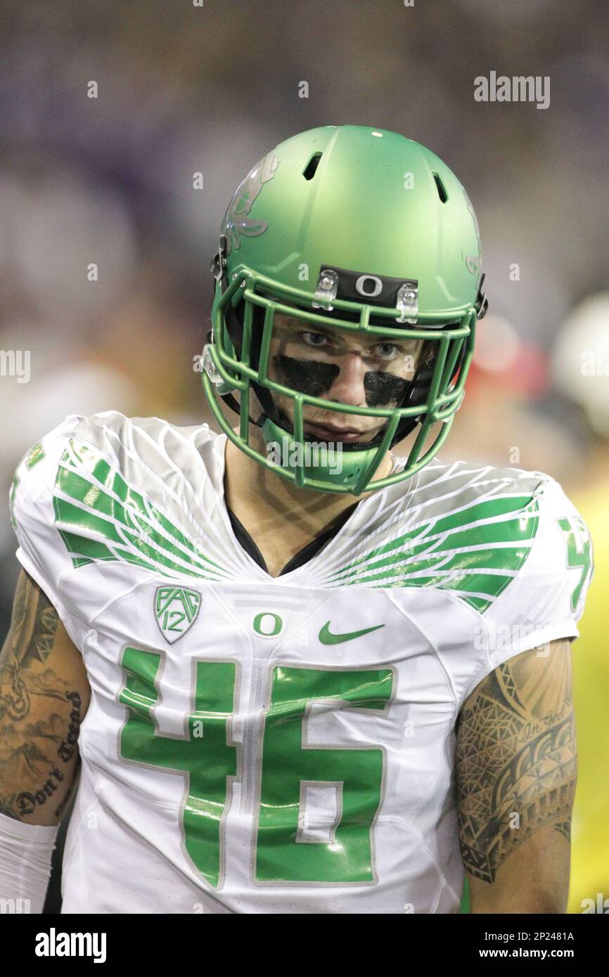 October 17, 2015: Oregon's Danny Mattingly against Washington. The ...