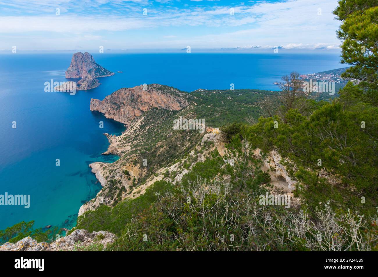 Isand of Es Vedrà from west high point of view of Ibiza Stock Photo - Alamy