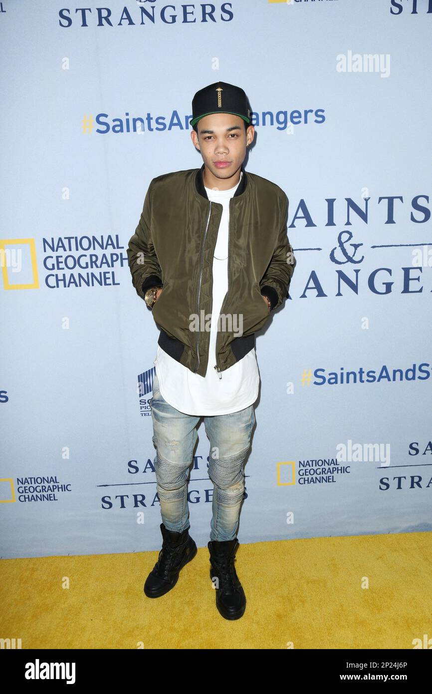 Photo by: JMA/STAR MAX/IPx11/9/15Roshon Fegan at the premiere of ...