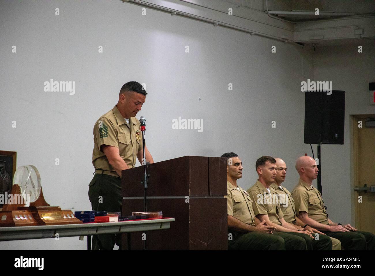 Dillingham airfield hawaii hi-res stock photography and images - Alamy