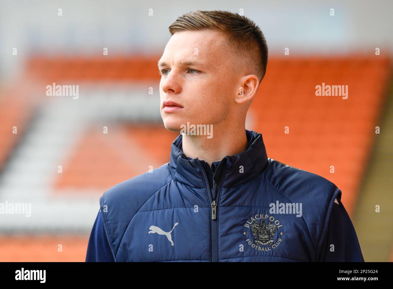Andy Lyons #24 of Blackpool arrives ahead of the Sky Bet Championship ...