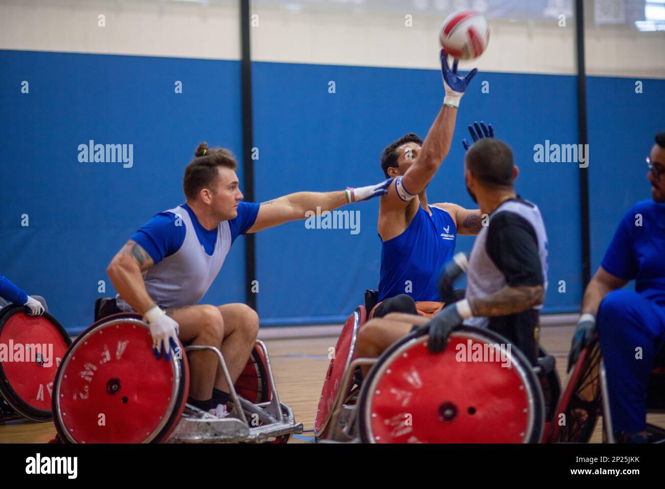 Paralympic style competition hi-res stock photography and images - Alamy