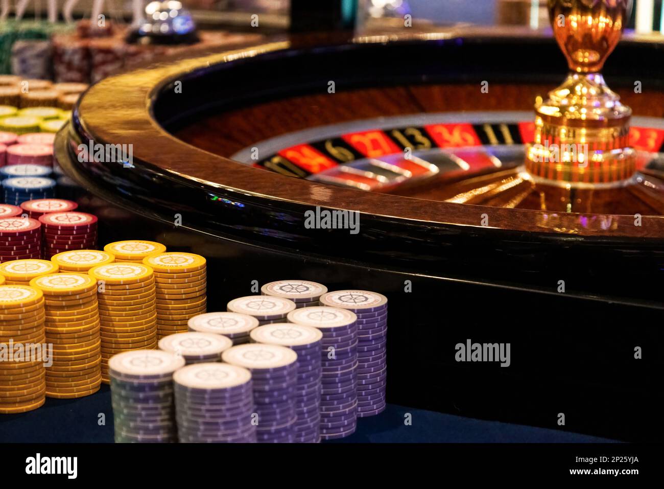 Leisure activity spend money hi-res stock photography and images - Alamy