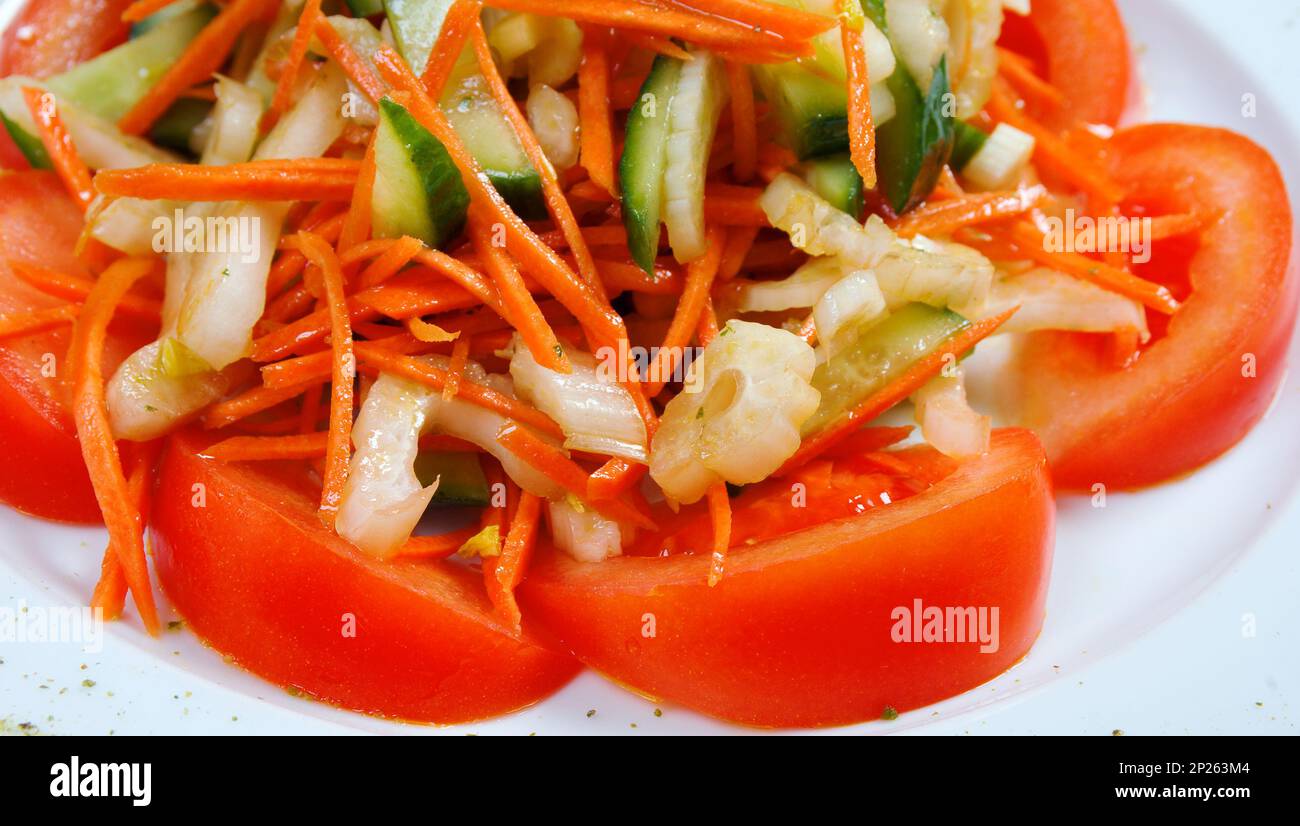 Qurutob - dish of Tajik cuisine, consists of layered fatir bread, qurut ...