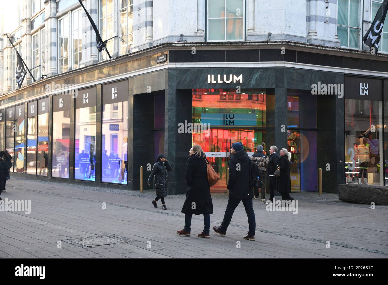 Illum department store hi-res stock photography and images - Alamy