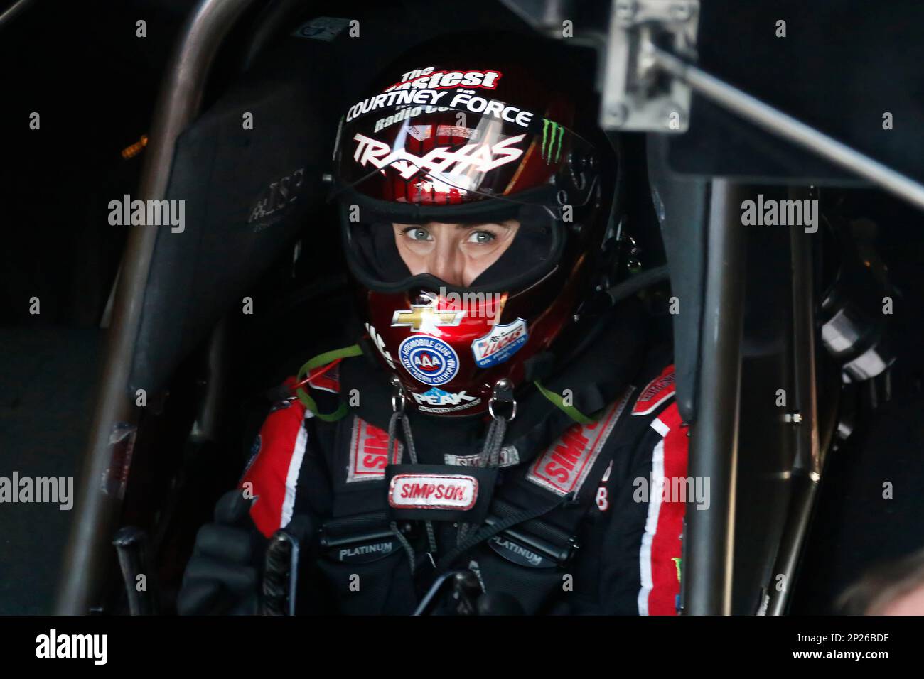 October 30, 2015: Courtney Force (4 FC) John Force Racing Chevrolet ...