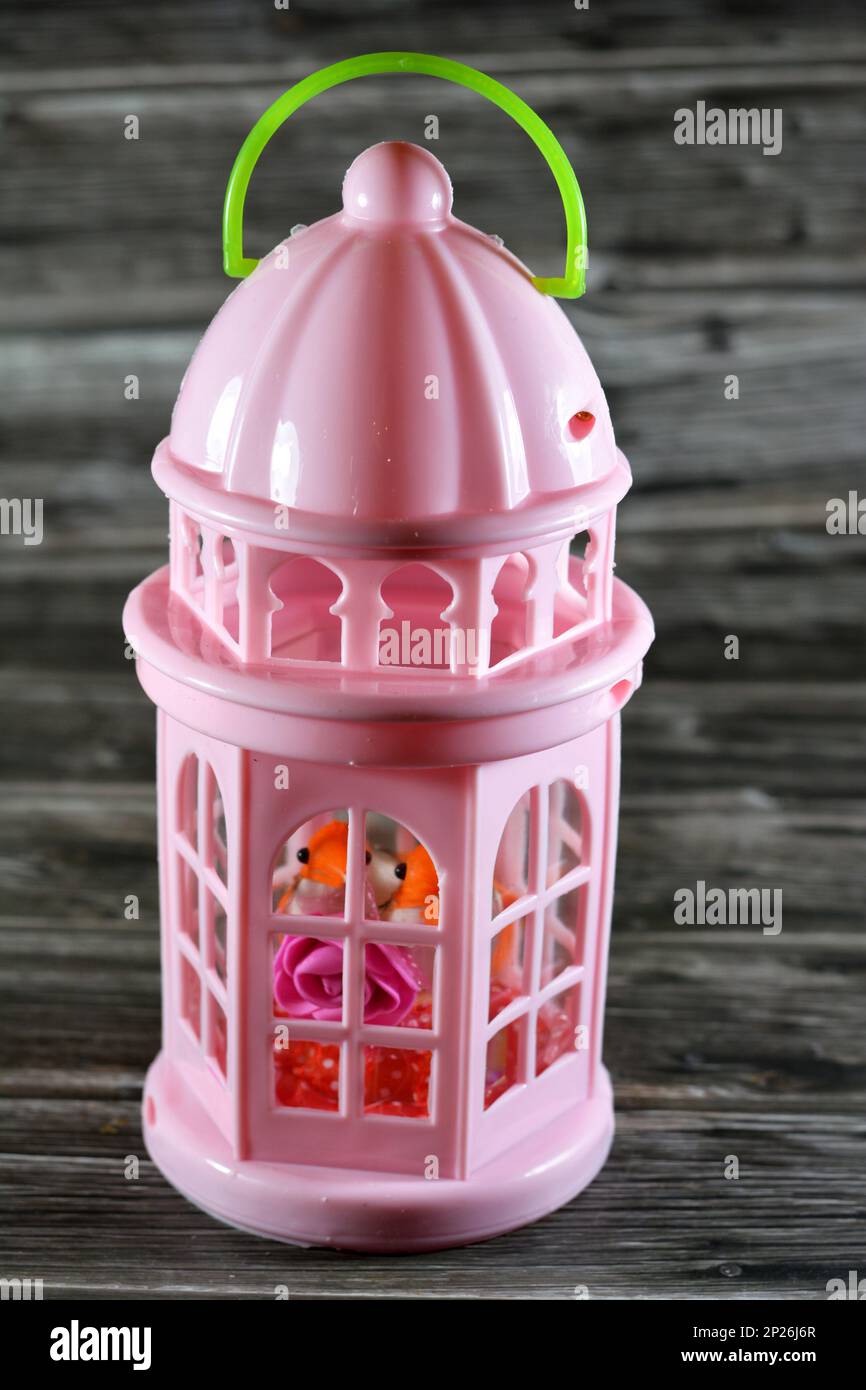 Ramadan lanterns (fanous) hi-res stock photography and images - Alamy