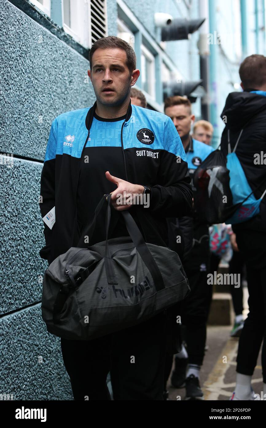 Hartlepool players arriving during the Sky Bet League 2 match between ...