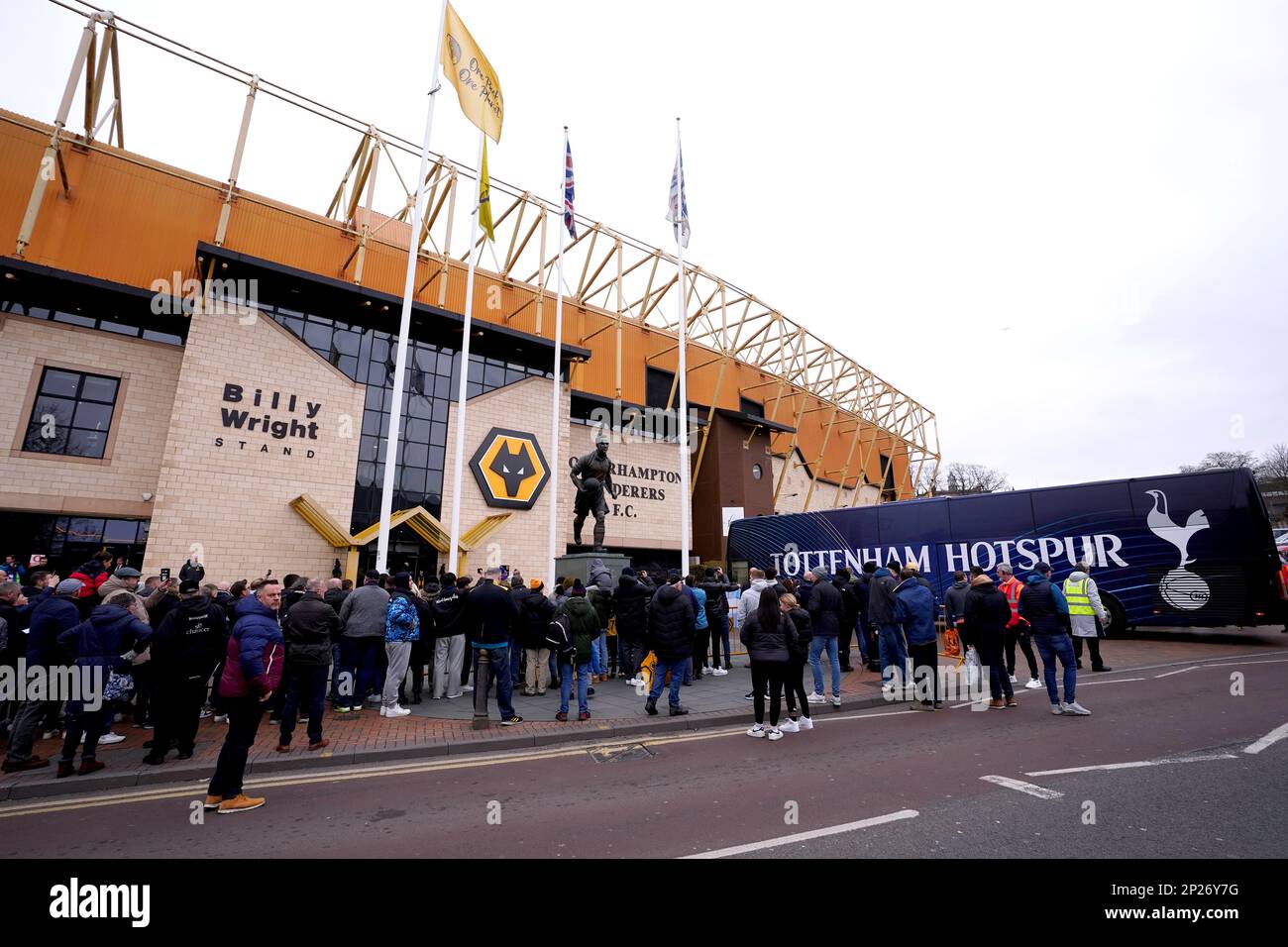 The Tottenham Hotspur team bus arrives ahead of the Premier League ...