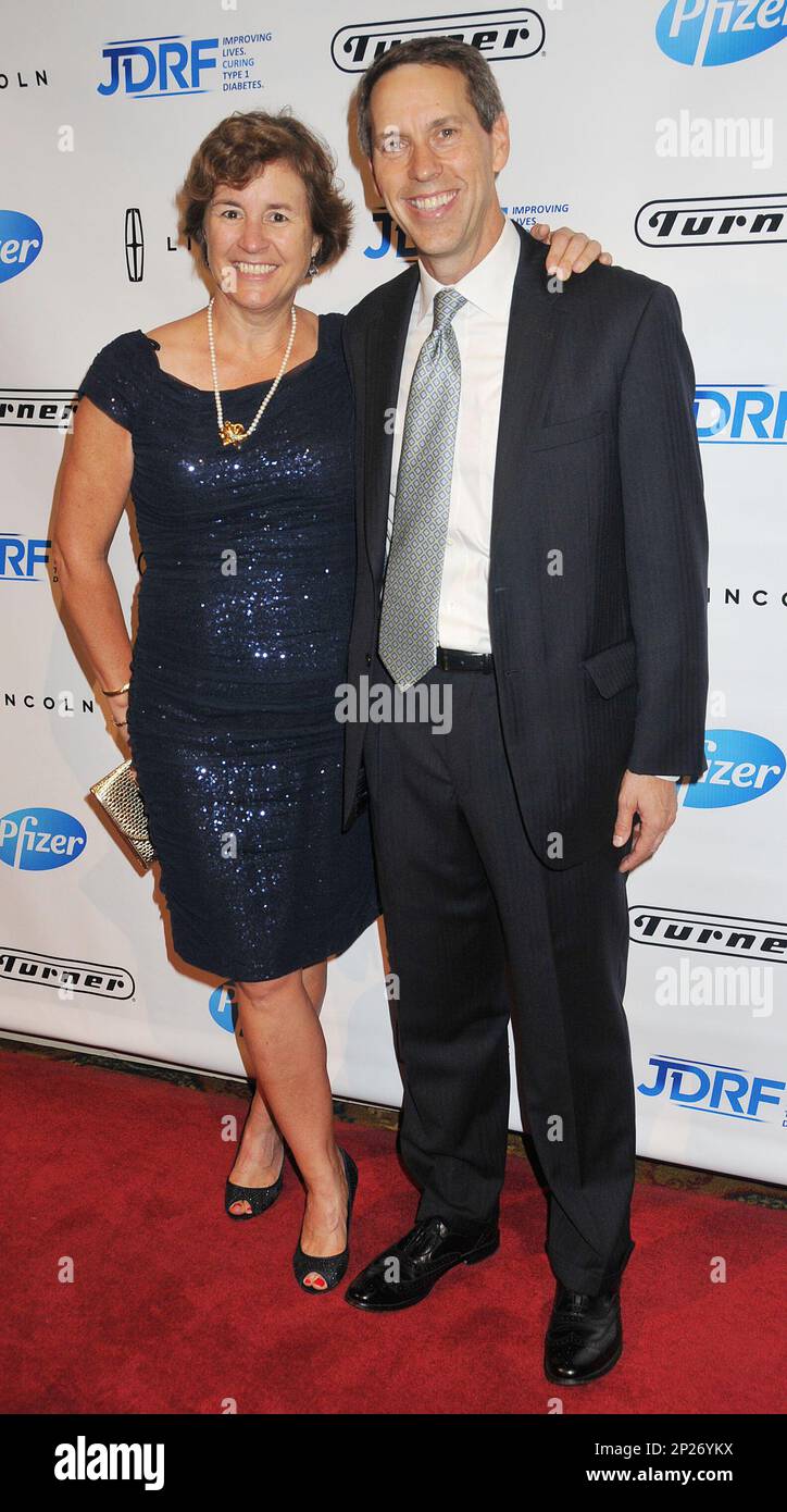 Photo by: Demis Maryannakis/STAR MAX/IPx10/28/15Emily Repp and David ...