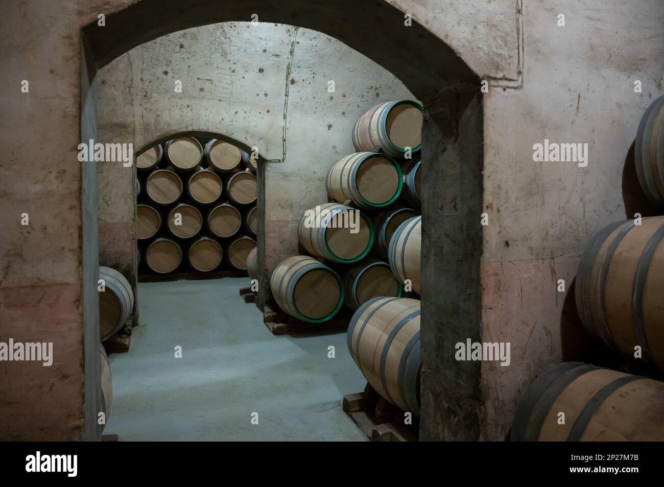 Rioja aging oak cask hi-res stock photography and images - Alamy