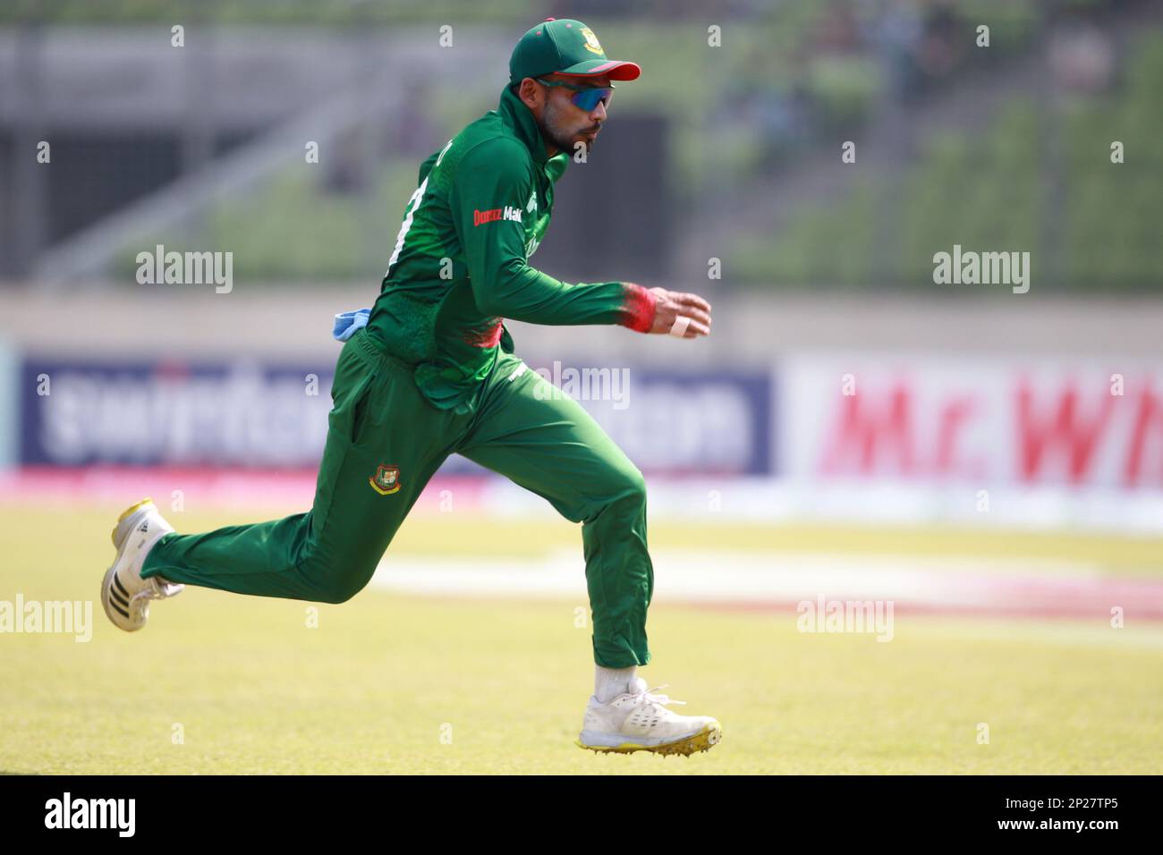 Dhaka nazmul hi-res stock photography and images - Alamy