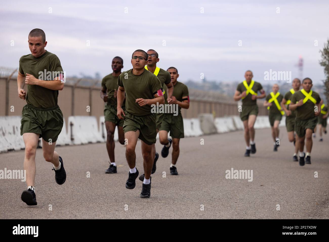 U.S. Marine Corps recruits with Delta Company, 1st Recruit Training ...