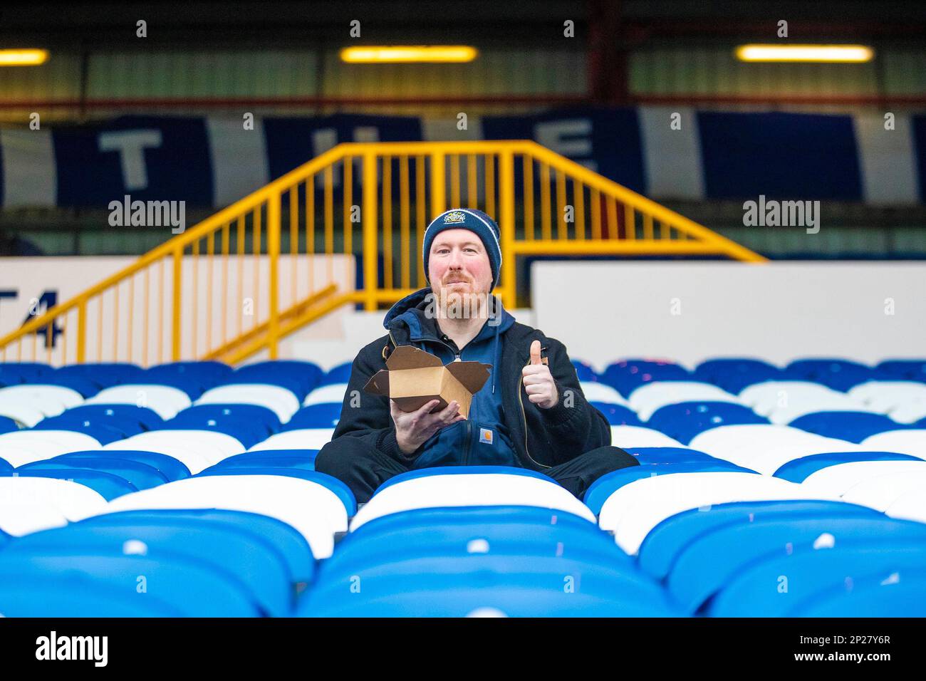 Stockport county fan hi-res stock photography and images - Alamy