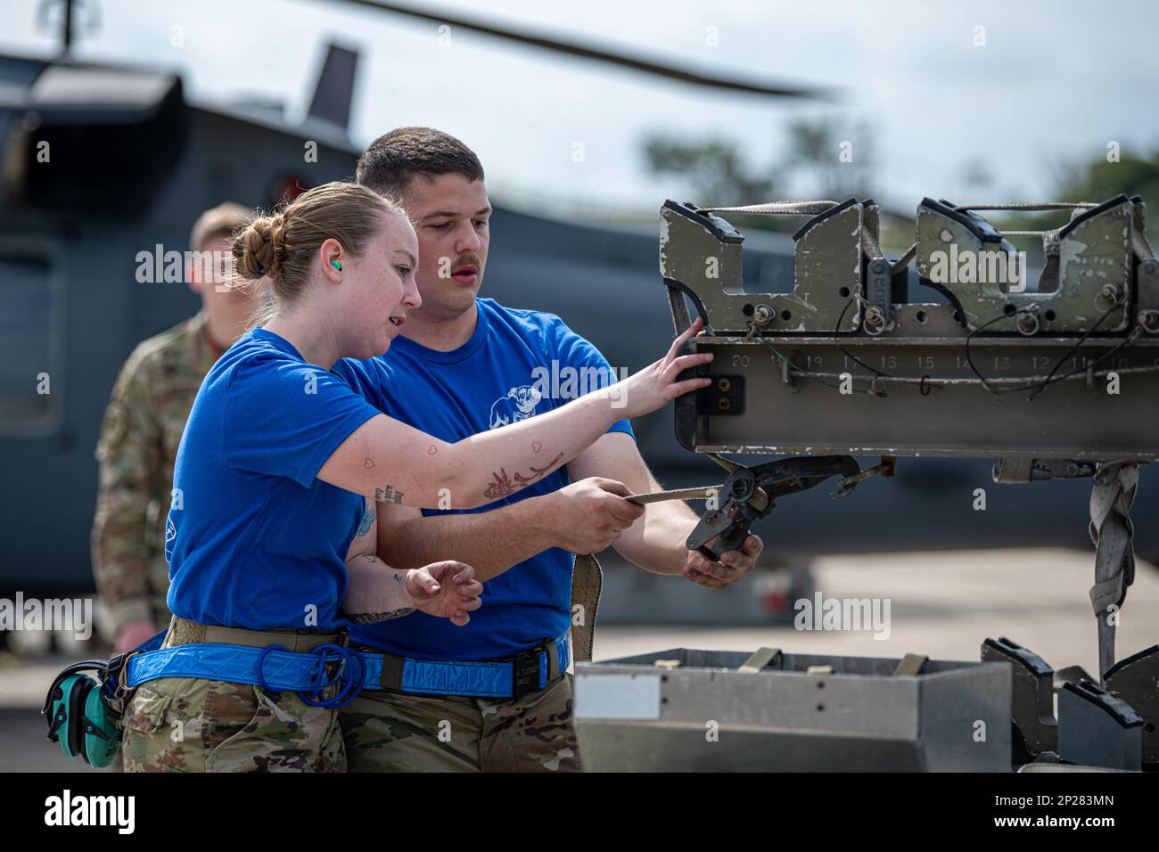 Senior Airman Rachel Rigsby, left, and Senior Airman Andrew Eastep ...