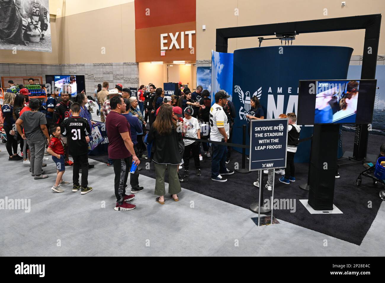 360 photo booth hi-res stock photography and images - Alamy