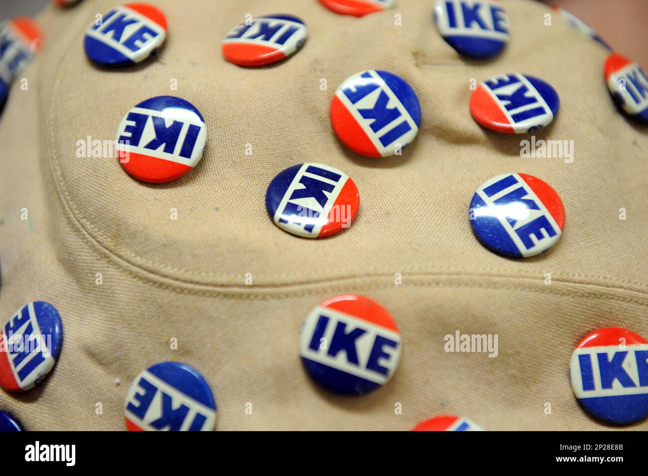 Eisenhower buttons are part of the Smithsonian's political memorabilia ...