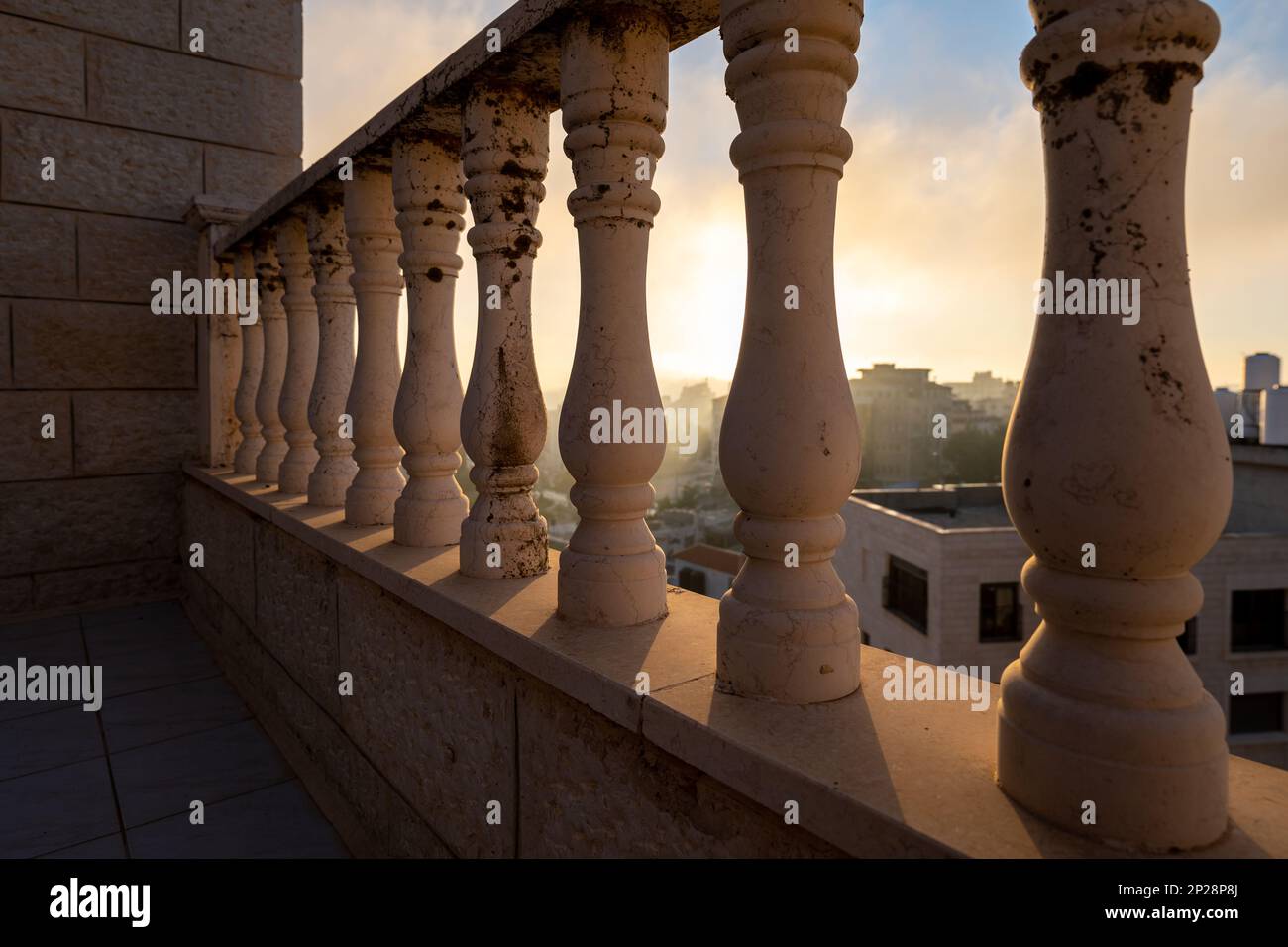 Elegant architectural symmetry hi-res stock photography and images - Alamy