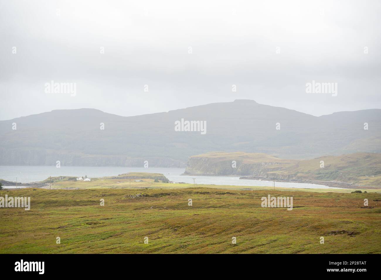 Lake landscape in autumn in the Scottish highlands Stock Photo - Alamy