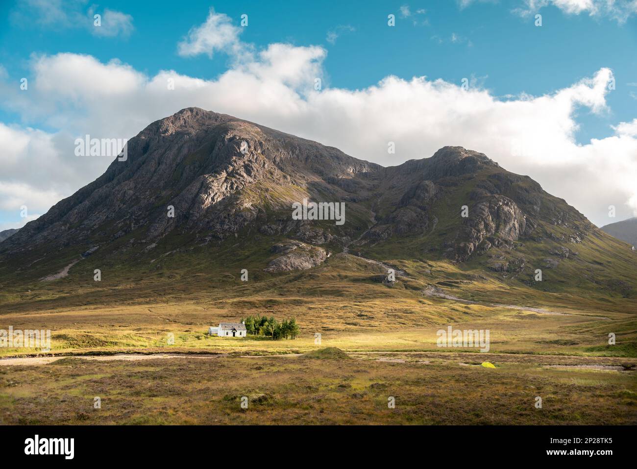 A lonely house on the foot of a hill in the Highlands, Scotland Stock ...