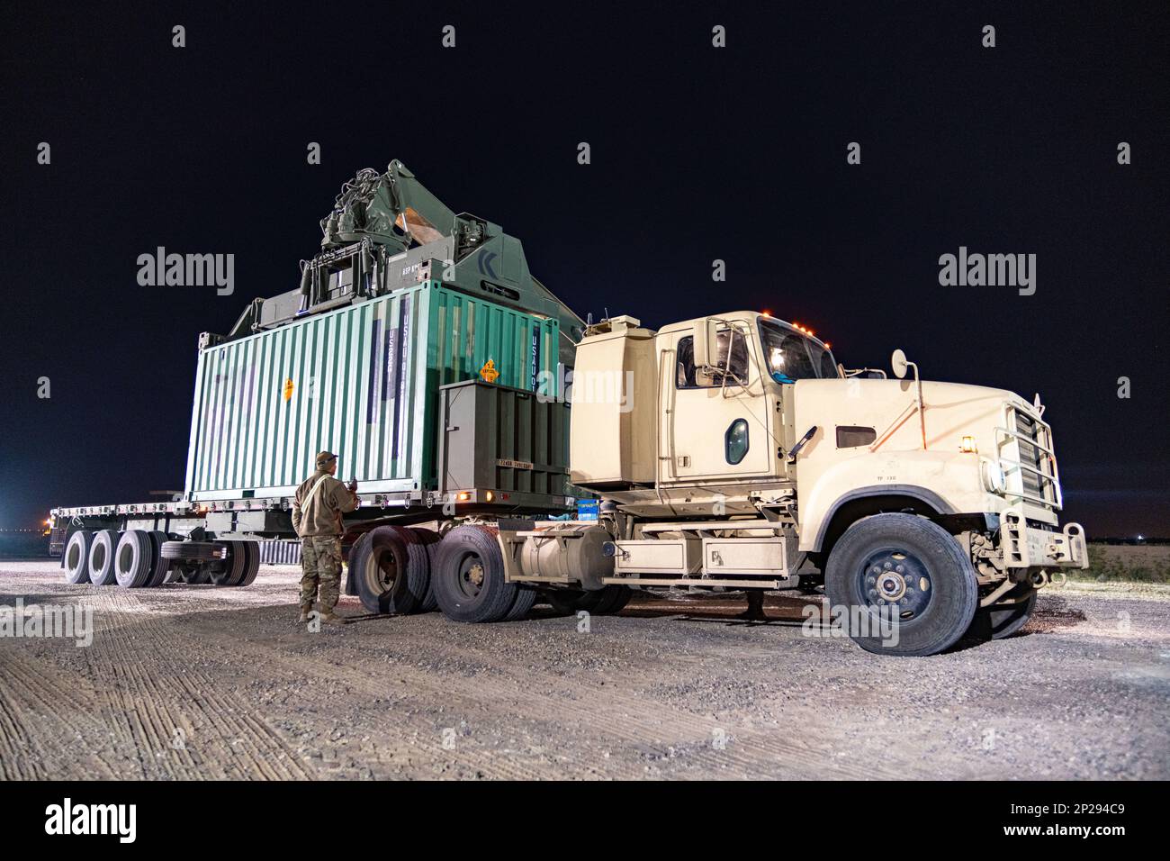U.S. Army Soldiers with the 1113th Transportation Company, Task Force ...