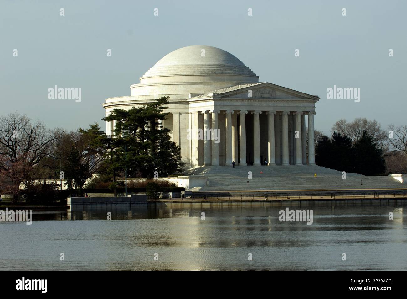 The Thomas Jefferson Memorial, modeled after the Pantheon of Rome, is ...