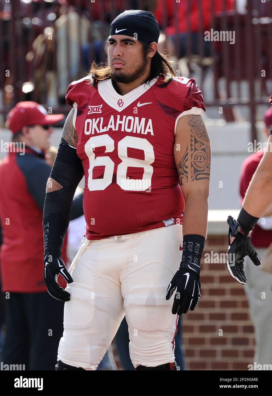 Oklahoma Sooners Jonathan Alvarez (68) during a game against the West ...