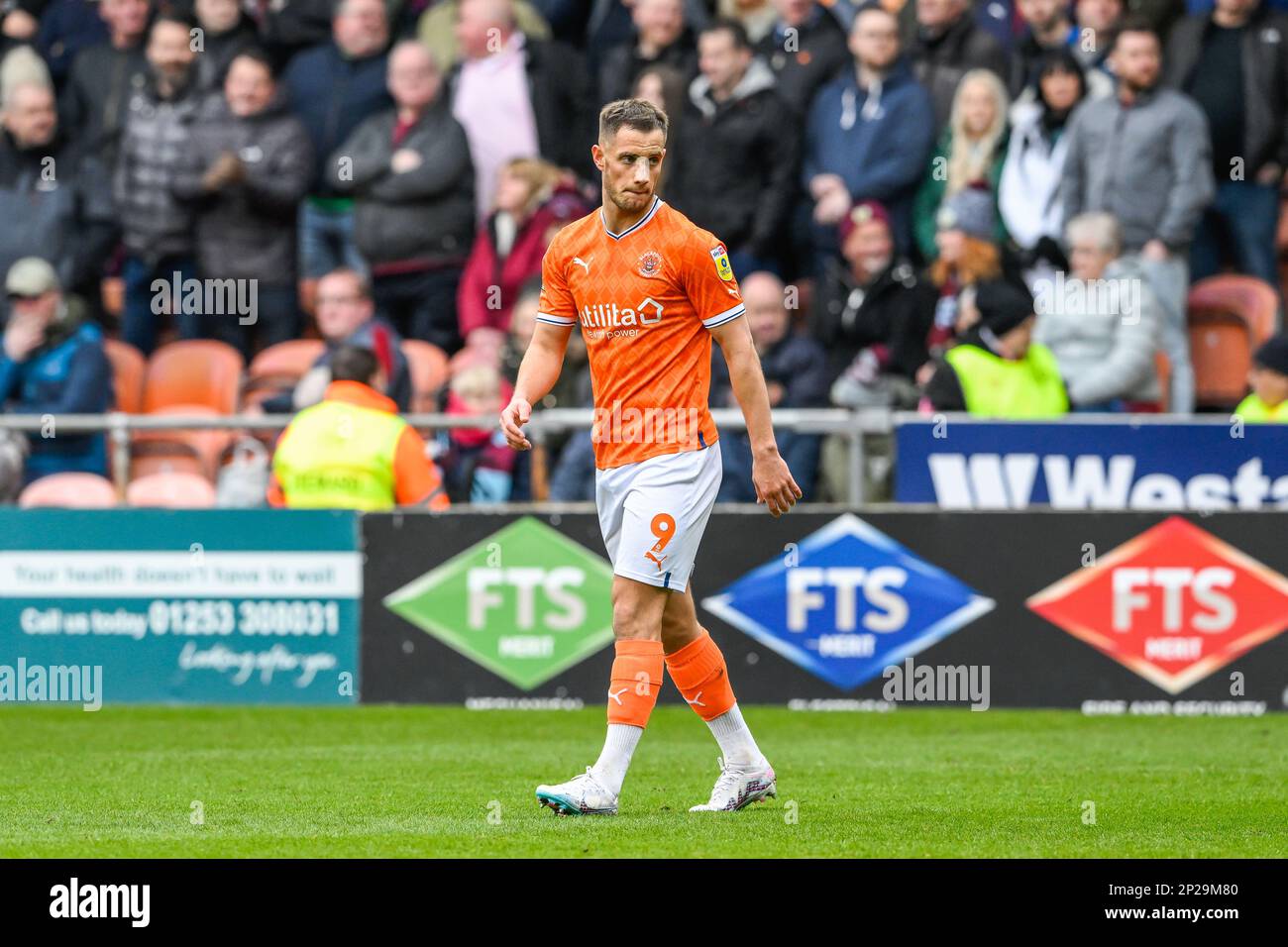 Jerry Yates #9 of Blackpool during the Sky Bet Championship match ...