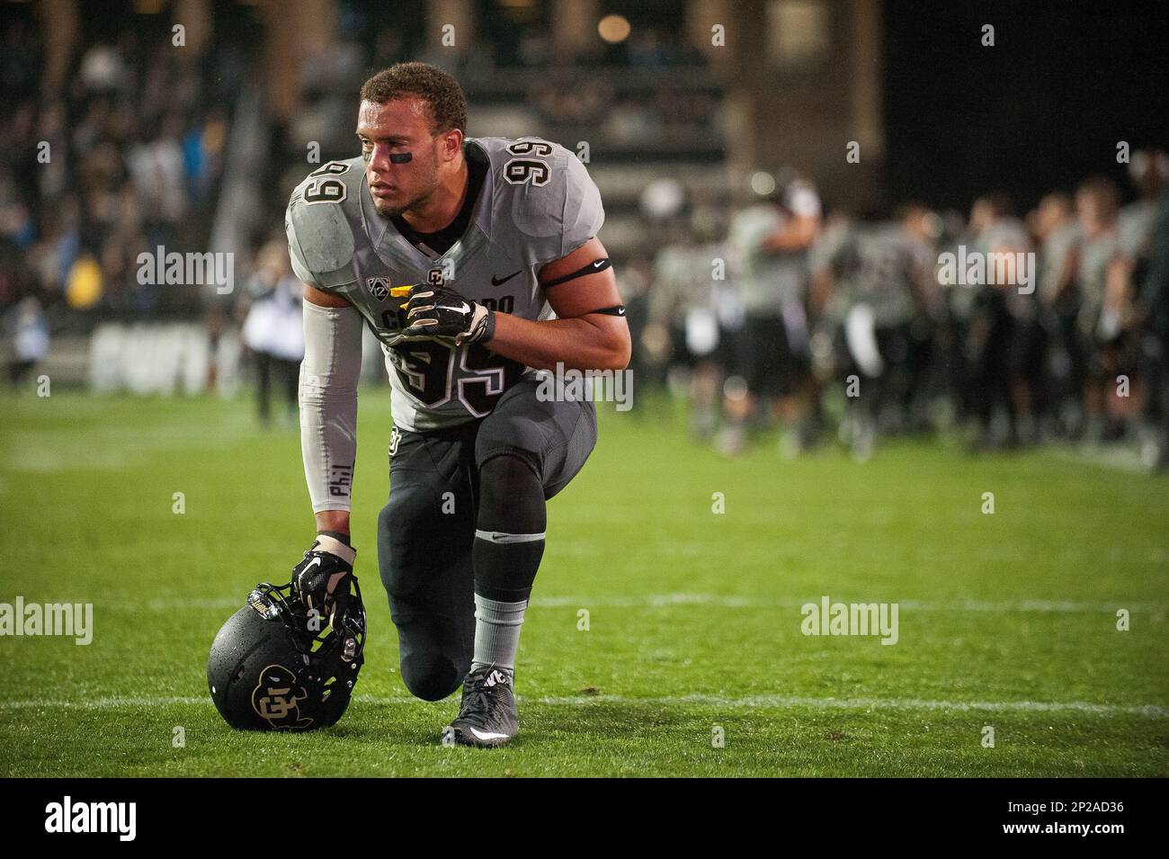 03 October 2015: Colorado Buffaloes defensive end Aaron Howard (99 ...
