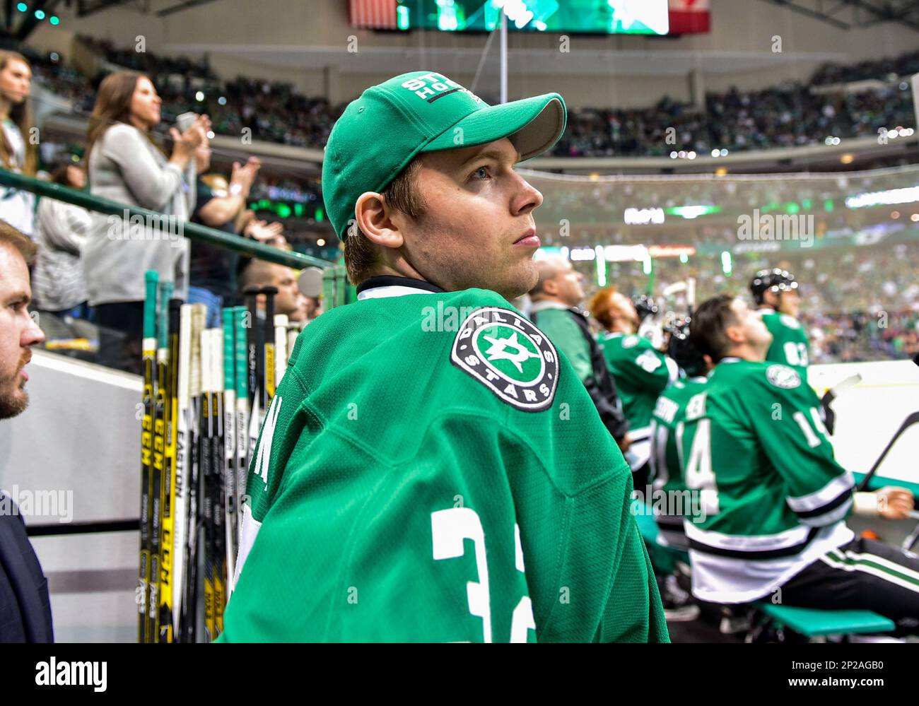 October 8th, 2015:.Dallas Stars goalie Kari Lehtonen (Cal Sport Media ...