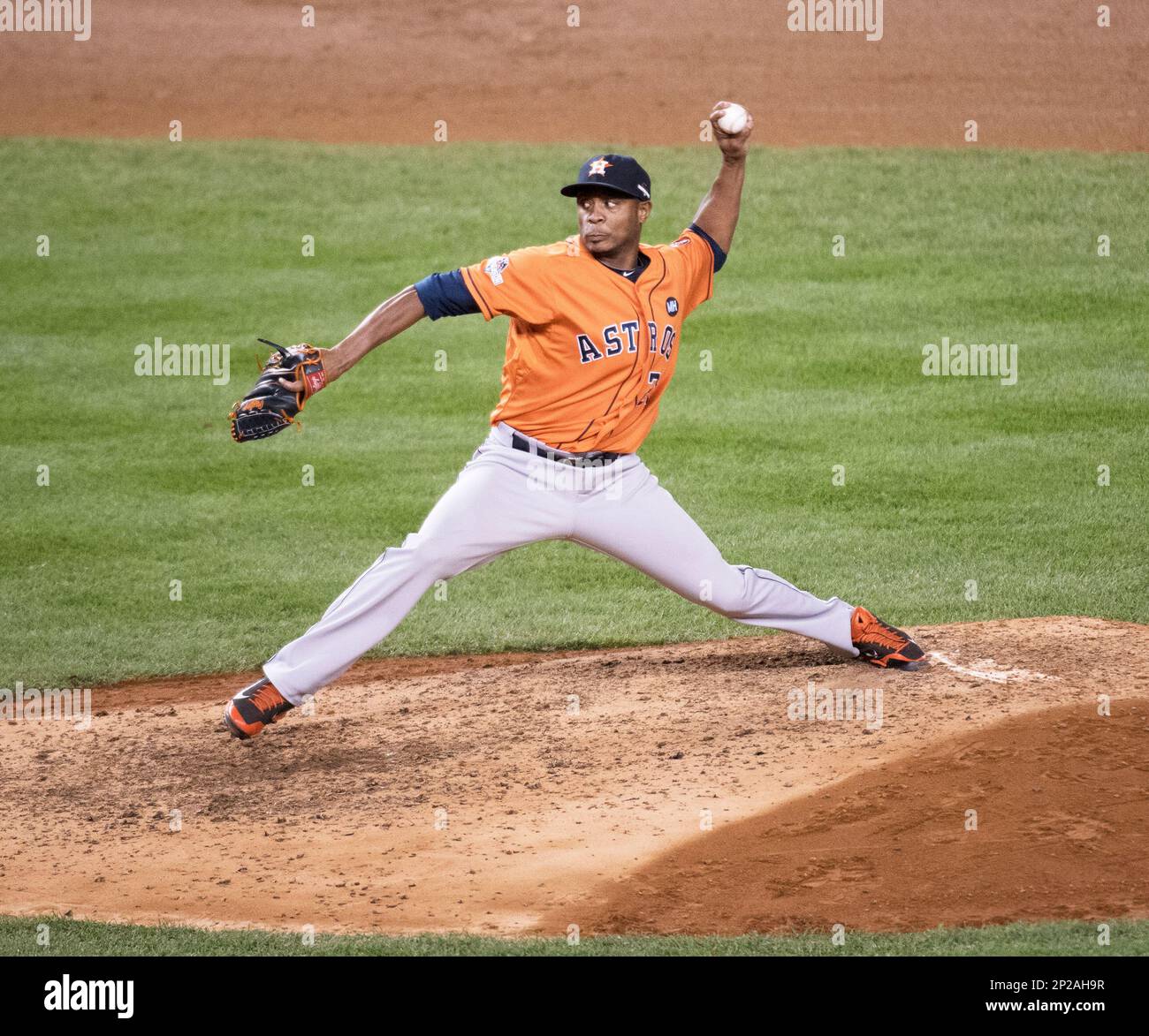 Houston Astros pitcher Tony Sipp (29) during the American League Wild ...