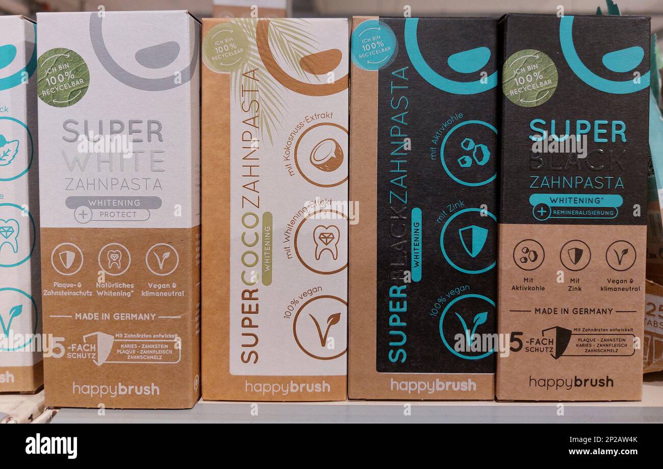 Toothpaste pack hi-res stock photography and images - Alamy