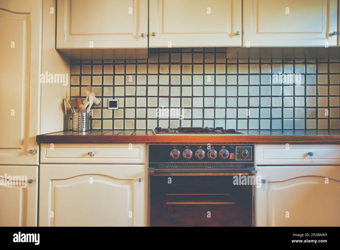 American country house 80s hi-res stock photography and images - Alamy