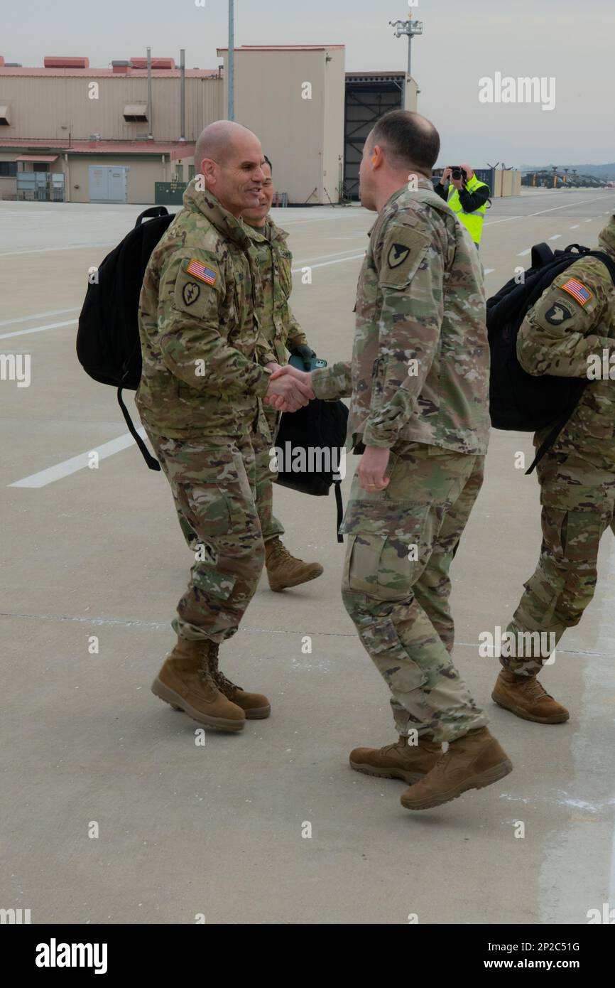 U.S. Army Lt. Gen. Omar Jones, the IMCOM commanding general (left), and ...