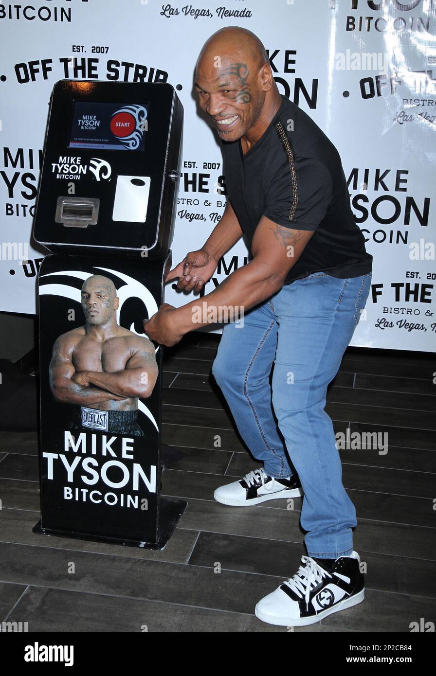 Photo by: Raoul Gatchalian/STAR MAX/IPx9/24/15Mike Tyson debuts the ...