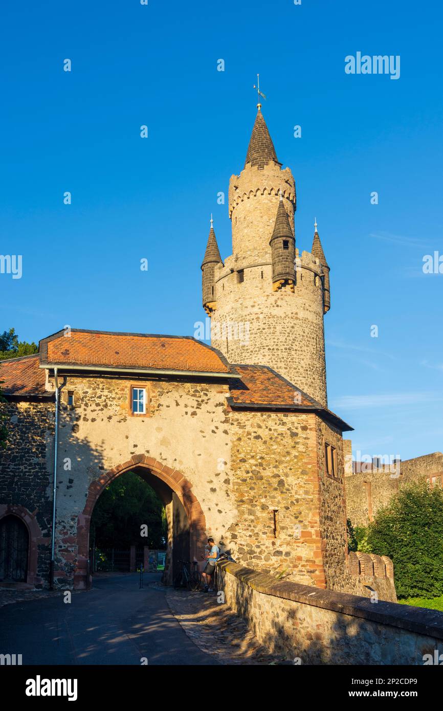 Tower adolfsturm and north gate of friedberg castle in taunus hi-res ...