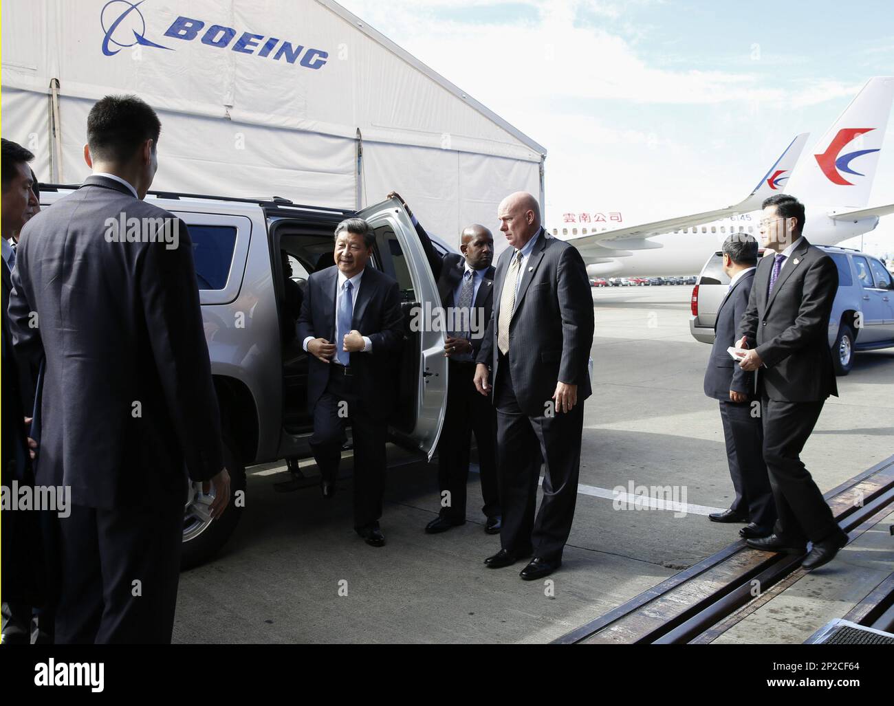 Chinese President Xi Jinping arrives for a tour of the Boeing assembly ...