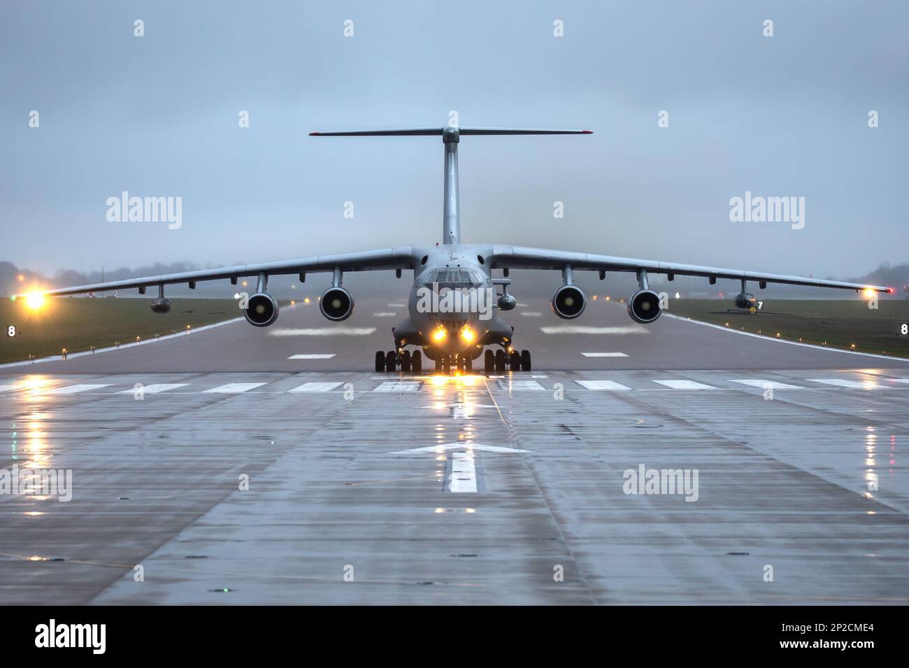 Ilyushin il 78 hi-res stock photography and images - Alamy