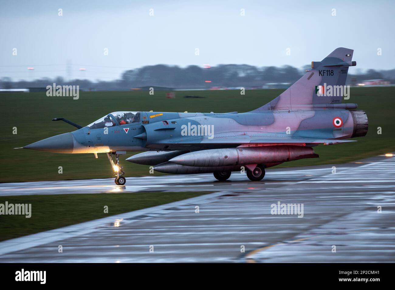 Indian air force mirage 2000 hi-res stock photography and images - Alamy